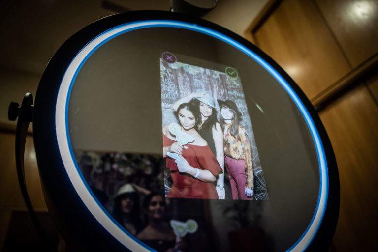 Digital photo booth rental Atlanta. | MMI Events Live